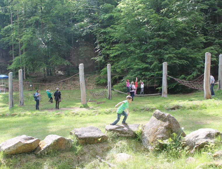 Eröffnung Tal der Generationen Rinnthal | Verbandsgemeinde Annweiler am ...